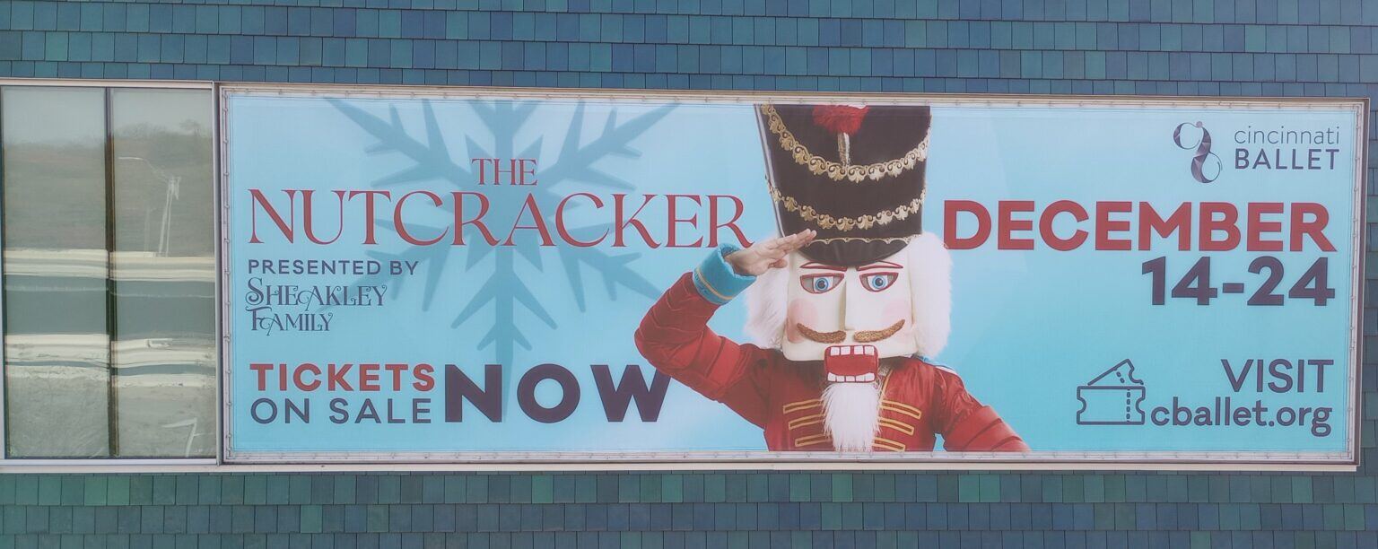 Wallscape of the Week: Lind Performs Banner Ballet | Lind SignSpring