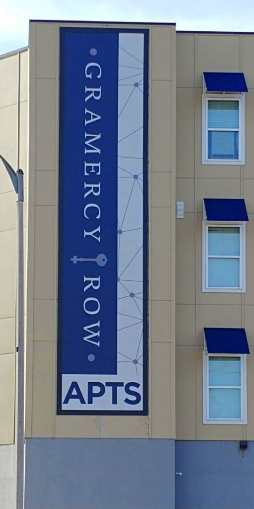 Install Banners Better | Lind SignSpring