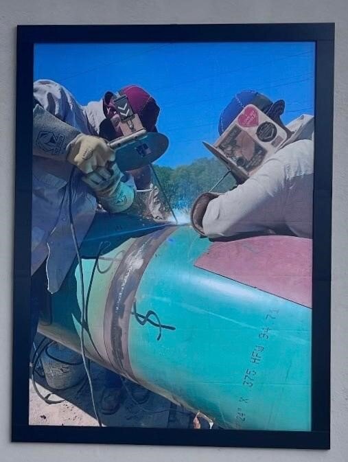 Van Bruggen Signs Chose Lind BannerFrameCLASSIC for a Cool Industrial ...